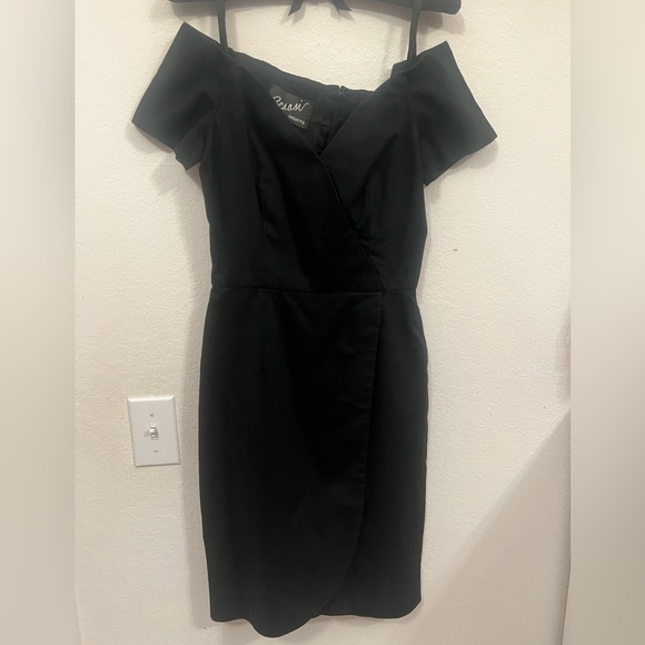 scaasi nights | Dresses | Vintage Scaasi Nights Black Off Shoulders ...
